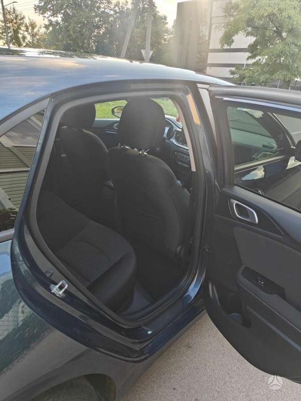 Zils Kia Ceed 2020 Kauņa, ar dzinēja tilpumu 1.35 L un nobraukumu 169 tūkst. km par 11300 €, foto 7 vietnē AUTOMOTO.COM.LV