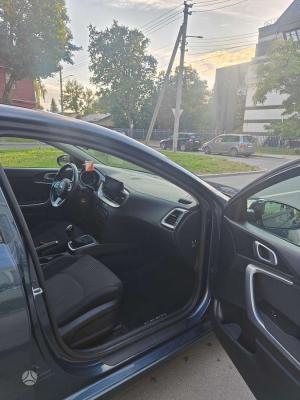 Zils Kia Ceed 2020 Kauņa, ar dzinēja tilpumu 1.35 L un nobraukumu 169 tūkst. km par 11300 €, foto 9 vietnē AUTOMOTO.COM.LV