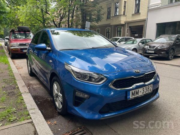 Zils Kia Ceed 2020 Rīga, ar dzinēja tilpumu 1.00 L un nobraukumu 59 tūkst. km par 10500 €, foto 1 vietnē AUTOMOTO.COM.LV