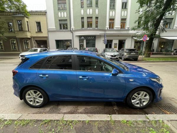 Zils Kia Ceed 2020 Rīga, ar dzinēja tilpumu 1.00 L un nobraukumu 59 tūkst. km par 10500 €, foto 3 vietnē AUTOMOTO.COM.LV