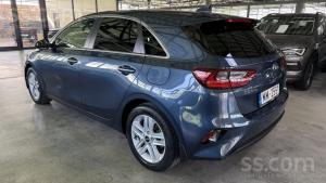 Zils Kia Ceed 2020 Rīga, ar dzinēja tilpumu 1.40 L un nobraukumu 42 tūkst. km par 14500 €, foto 4 vietnē AUTOMOTO.COM.LV