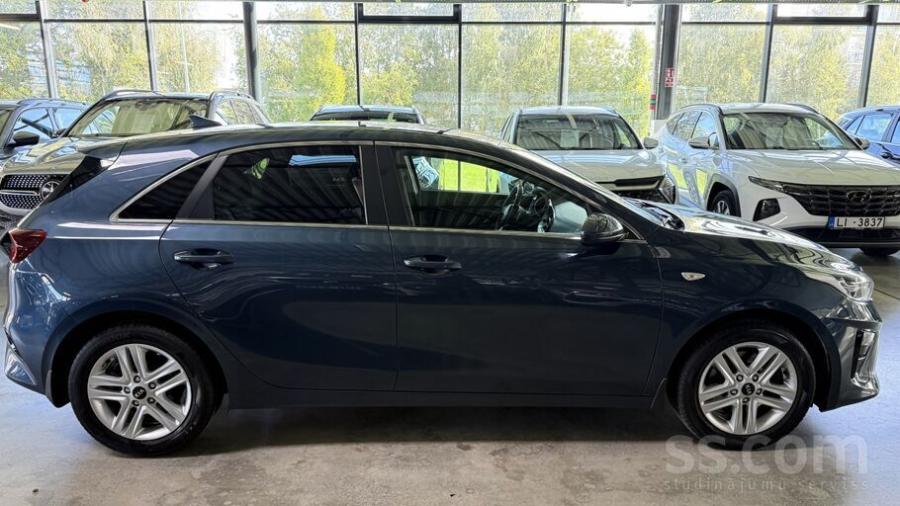 Zils Kia Ceed 2020 Rīga, ar dzinēja tilpumu 1.40 L un nobraukumu 42 tūkst. km par 14500 €, foto 7 vietnē AUTOMOTO.COM.LV