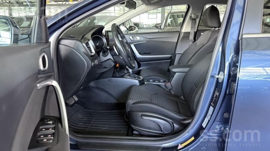 Zils Kia Ceed 2020 Rīga, ar dzinēja tilpumu 1.40 L un nobraukumu 42 tūkst. km par 14500 €, foto 13 vietnē AUTOMOTO.COM.LV