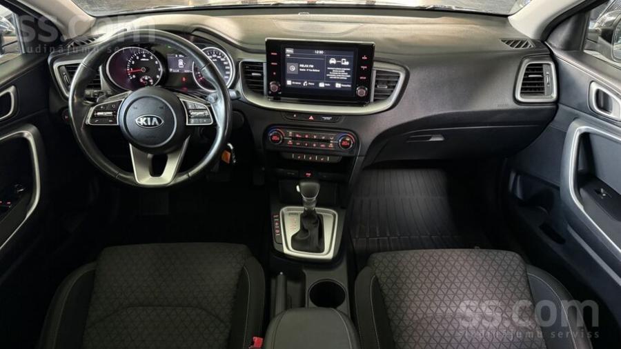 Zils Kia Ceed 2020 Rīga, ar dzinēja tilpumu 1.40 L un nobraukumu 42 tūkst. km par 14500 €, foto 19 vietnē AUTOMOTO.COM.LV