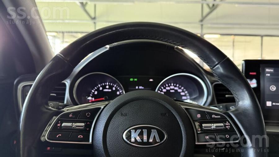 Zils Kia Ceed 2020 Rīga, ar dzinēja tilpumu 1.40 L un nobraukumu 42 tūkst. km par 14500 €, foto 21 vietnē AUTOMOTO.COM.LV