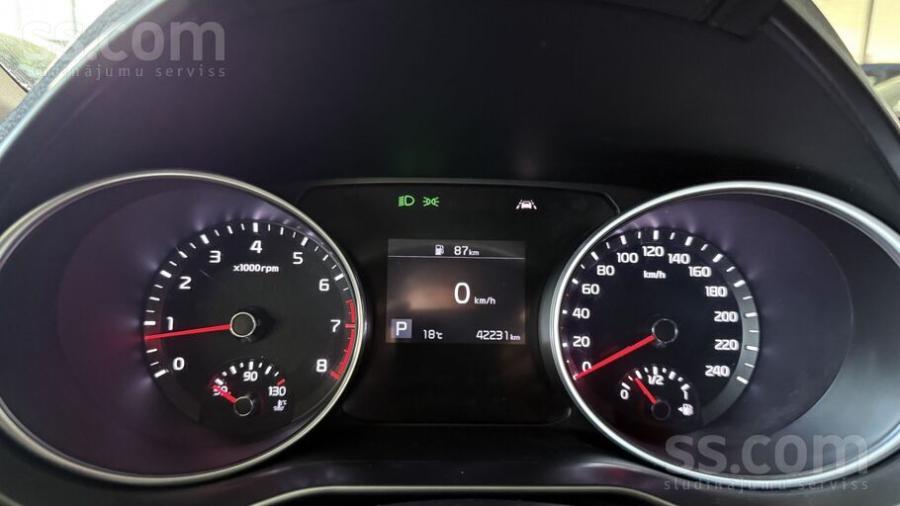 Zils Kia Ceed 2020 Rīga, ar dzinēja tilpumu 1.40 L un nobraukumu 42 tūkst. km par 14500 €, foto 22 vietnē AUTOMOTO.COM.LV
