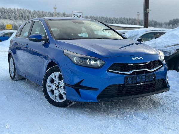 Blue Kia Ceed 2021 in Vilnius, with an engine capacity of 1.00 L and mileage of 179 thousand km for 9600 €, photo 3 on AUTOMOTO.COM.LV