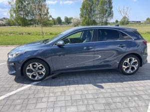 Zils Kia Ceed 2021 Rīga, ar dzinēja tilpumu 1.50 L un nobraukumu 93 tūkst. km par 12900 €, foto 3 vietnē AUTOMOTO.COM.LV