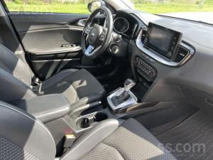Zils Kia Ceed 2021 Rīga, ar dzinēja tilpumu 1.50 L un nobraukumu 93 tūkst. km par 12900 €, foto 10 vietnē AUTOMOTO.COM.LV