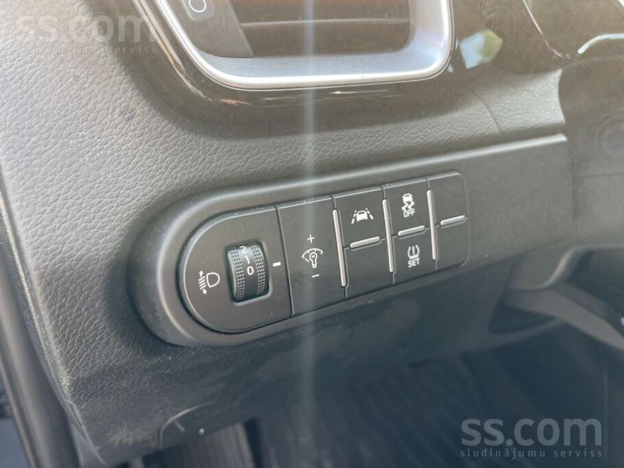 Zils Kia Ceed 2021 Rīga, ar dzinēja tilpumu 1.50 L un nobraukumu 93 tūkst. km par 12900 €, foto 17 vietnē AUTOMOTO.COM.LV