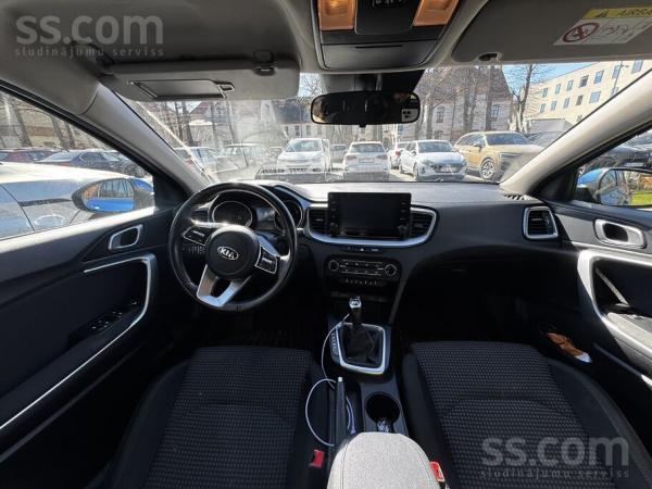 Синий Киа Сид 2021 в Рига, объемом двигателя 1.00 л и пробегом 45 тыс. км за 12000 €, фото 8 на AUTOMOTO.COM.LV