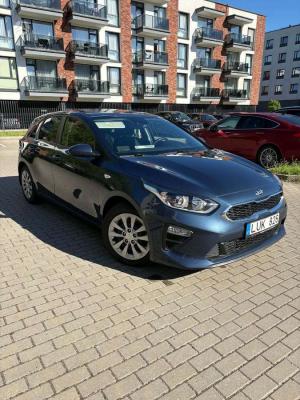Blue Kia Ceed 2021 in Vilnius, with an engine capacity of 1.00 L and mileage of 67 thousand km for 9500 €, photo  on AUTOMOTO.COM.LV