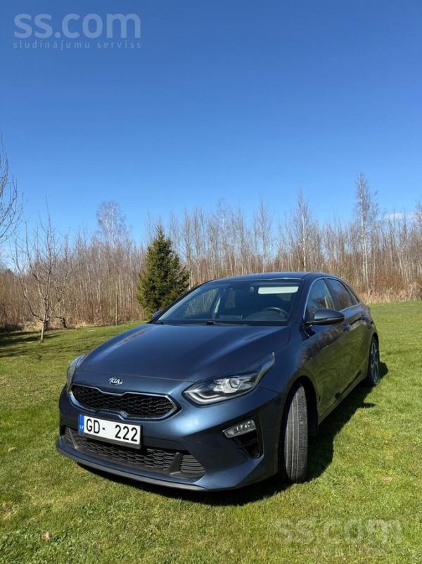 Zils Kia Ceed 2021 Tukums, ar dzinēja tilpumu 1.50 L un nobraukumu 150 tūkst. km par 12500 €, foto 1 vietnē AUTOMOTO.COM.LV