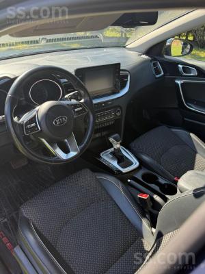 Blue Kia Ceed 2021 in Tukums, with an engine capacity of 1.50 L and mileage of 150 thousand km for 12500 €, photo 9 on AUTOMOTO.COM.LV