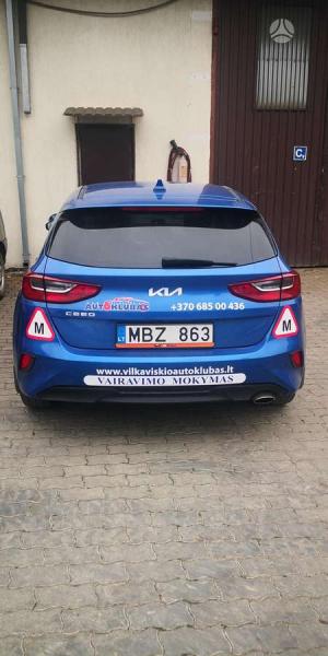 Blue Kia Ceed 2021 in Vilkaviskis, with an engine capacity of 1.00 L and mileage of 139 thousand km for 7499 €, photo 4 on AUTOMOTO.COM.LV