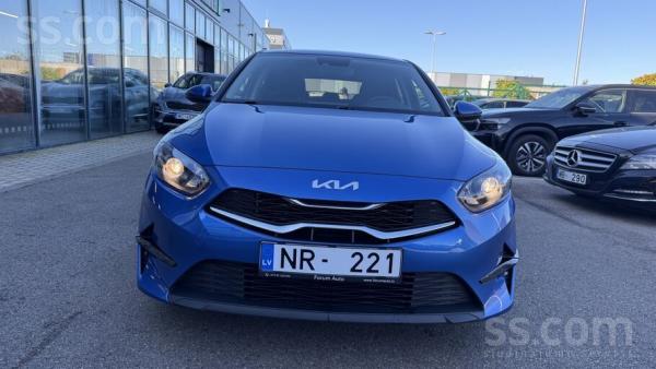 Синий Киа Сид 2023 в Рига, объемом двигателя 1.60 л и пробегом 51 тыс. км за 14500 €, фото 9 на AUTOMOTO.COM.LV