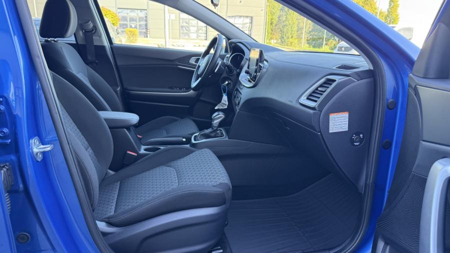 Zils Kia Ceed 2023 Rīga, ar dzinēja tilpumu 1.60 L un nobraukumu 51 tūkst. km par 14500 €, foto 17 vietnē AUTOMOTO.COM.LV