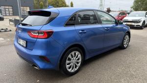 Blue Kia Ceed 2023 in Riga, with an engine capacity of 1.60 L and mileage of 145 thousand km for 11900 €, photo 5 on AUTOMOTO.COM.LV