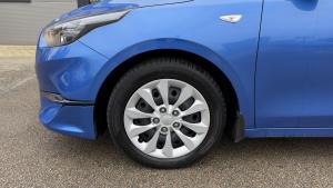 Blue Kia Ceed 2023 in Riga, with an engine capacity of 1.60 L and mileage of 145 thousand km for 11900 €, photo 9 on AUTOMOTO.COM.LV