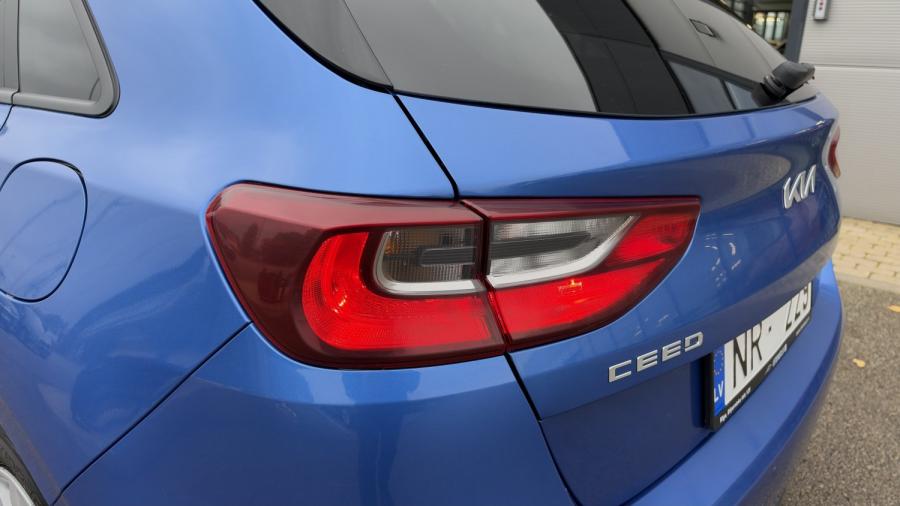 Blue Kia Ceed 2023 in Riga, with an engine capacity of 1.60 L and mileage of 145 thousand km for 11900 €, photo 11 on AUTOMOTO.COM.LV