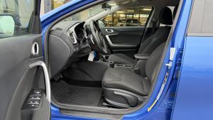 Blue Kia Ceed 2023 in Riga, with an engine capacity of 1.60 L and mileage of 145 thousand km for 11900 €, photo 12 on AUTOMOTO.COM.LV