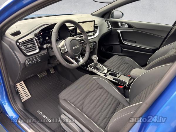 Zils Kia Ceed 2026 Jehvi, ar dzinēja tilpumu 1.60 L un nobraukumu 0 tūkst. km par 27990 €, foto 5 vietnē AUTOMOTO.COM.LV