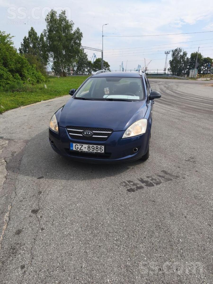 Zils Kia Ceed 2008 Rīga, ar dzinēja tilpumu 1.60 L un nobraukumu 354 tūkst. km par 1400 €, foto 6 vietnē AUTOMOTO.COM.LV