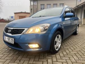 Zils Kia Ceed 2009 Rēzekne, ar dzinēja tilpumu 1.60 L un nobraukumu 255 tūkst. km par 3750 €, foto 2 vietnē AUTOMOTO.COM.LV