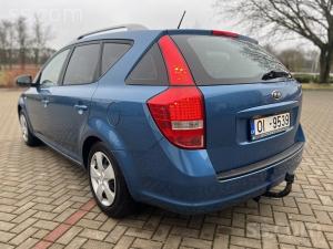 Zils Kia Ceed 2009 Rēzekne, ar dzinēja tilpumu 1.60 L un nobraukumu 255 tūkst. km par 3750 €, foto 8 vietnē AUTOMOTO.COM.LV