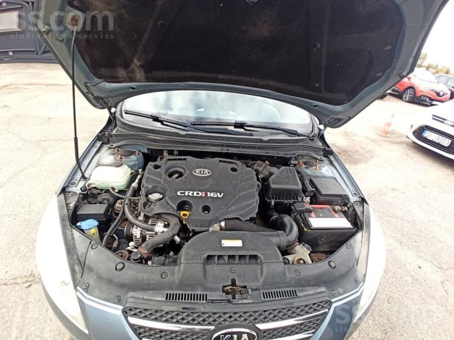 Zils Kia Ceed 2009 Daugavpils, ar dzinēja tilpumu 2.00 L un nobraukumu 0 tūkst. km par 2800 €, foto 12 vietnē AUTOMOTO.COM.LV