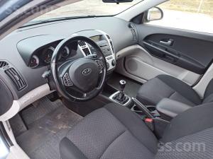 Zils Kia Ceed 2009 Daugavpils, ar dzinēja tilpumu 2.00 L un nobraukumu 0 tūkst. km par 2800 €, foto 15 vietnē AUTOMOTO.COM.LV