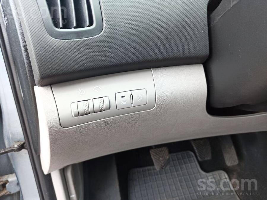 Zils Kia Ceed 2009 Daugavpils, ar dzinēja tilpumu 2.00 L un nobraukumu 0 tūkst. km par 2800 €, foto 22 vietnē AUTOMOTO.COM.LV