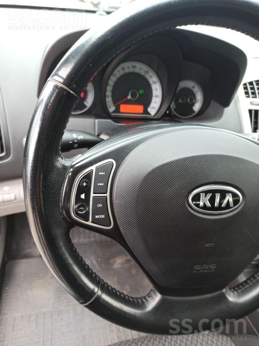 Zils Kia Ceed 2009 Daugavpils, ar dzinēja tilpumu 2.00 L un nobraukumu 0 tūkst. km par 2800 €, foto 23 vietnē AUTOMOTO.COM.LV