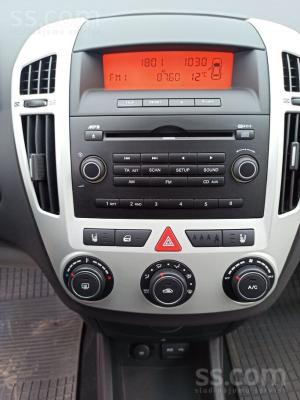 Zils Kia Ceed 2009 Daugavpils, ar dzinēja tilpumu 2.00 L un nobraukumu 0 tūkst. km par 2800 €, foto 25 vietnē AUTOMOTO.COM.LV