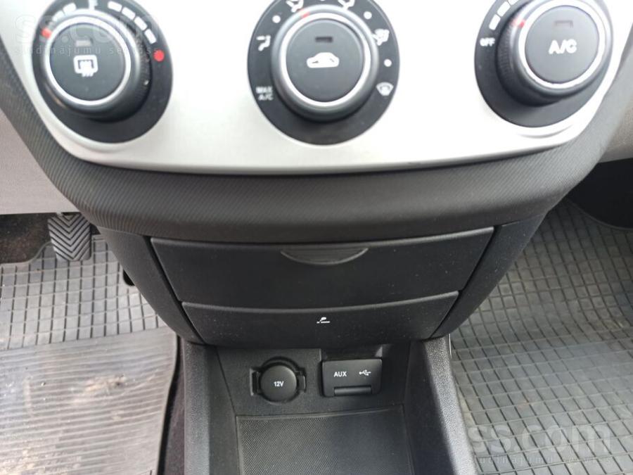 Zils Kia Ceed 2009 Daugavpils, ar dzinēja tilpumu 2.00 L un nobraukumu 0 tūkst. km par 2800 €, foto 26 vietnē AUTOMOTO.COM.LV