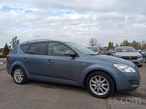 Zils Kia Ceed 2009 Daugavpils, ar dzinēja tilpumu 2.00 L un nobraukumu 0 tūkst. km par 2800 €, foto 6 vietnē AUTOMOTO.COM.LV