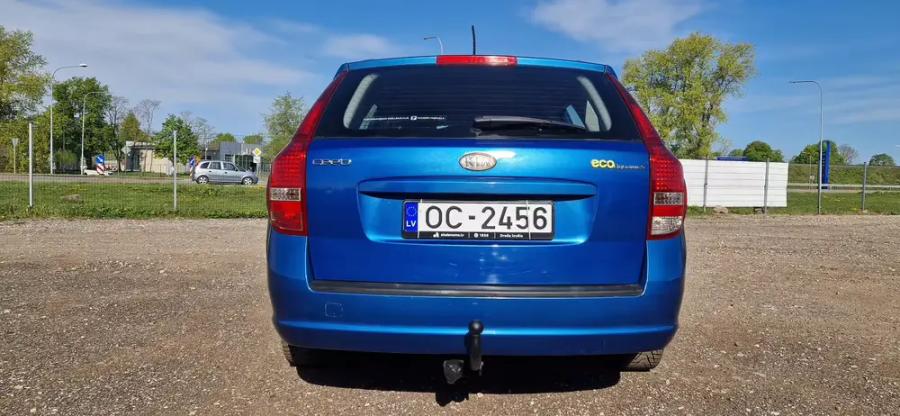 Zils Kia Ceed 2010 Daugavpils, ar dzinēja tilpumu 1.60 L un nobraukumu 291 tūkst. km par 2850 €, foto 5 vietnē AUTOMOTO.COM.LV