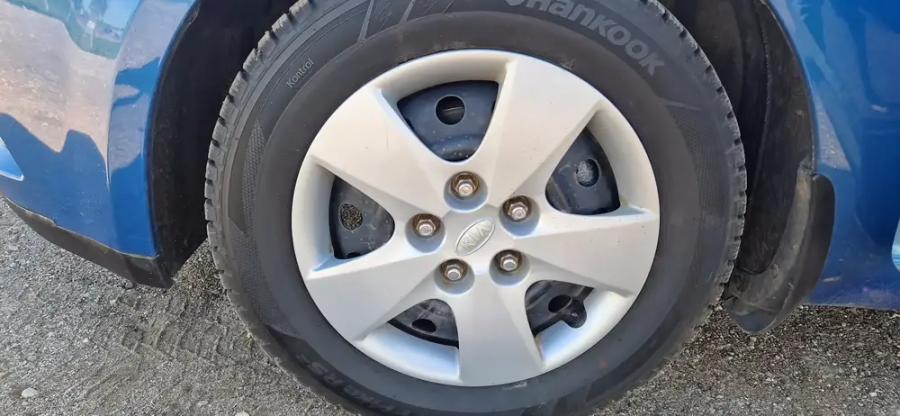 Zils Kia Ceed 2010 Daugavpils, ar dzinēja tilpumu 1.60 L un nobraukumu 291 tūkst. km par 2850 €, foto 28 vietnē AUTOMOTO.COM.LV
