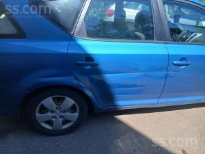 Blue Kia Ceed 2010 in Riga, with an engine capacity of 1.60 L and mileage of 442 thousand km for 1100 €, photo 8 on AUTOMOTO.COM.LV