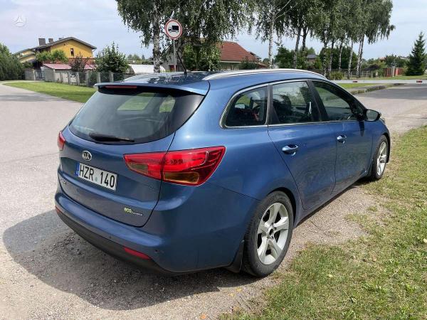 Zils Kia Ceed 2012 Kauņa, ar dzinēja tilpumu 1.58 L un nobraukumu 310 tūkst. km par 3650 €, foto 4 vietnē AUTOMOTO.COM.LV