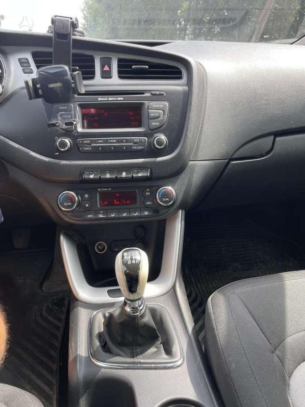 Zils Kia Ceed 2012 Kauņa, ar dzinēja tilpumu 1.58 L un nobraukumu 310 tūkst. km par 3650 €, foto 8 vietnē AUTOMOTO.COM.LV