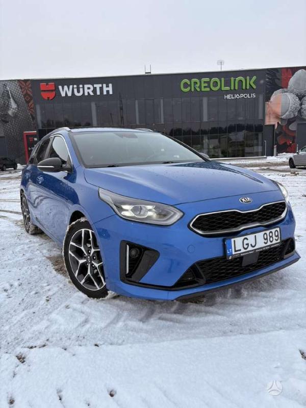 Blue Kia Ceed 2019 in Kaunas, with an engine capacity of 1.40 L and mileage of 79 thousand km for 13900 €, photo 1 on AUTOMOTO.COM.LV