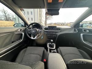 Zils Kia Ceed 2019 Tartu, ar dzinēja tilpumu 1.40 L un nobraukumu 61 tūkst. km par 10200 €, foto 5 vietnē AUTOMOTO.COM.LV