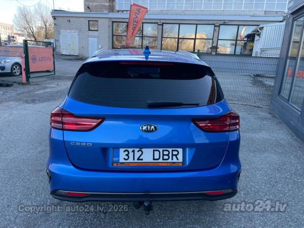 Zils Kia Ceed 2019 Tallina, ar dzinēja tilpumu 1.60 L un nobraukumu 165 tūkst. km par 11990 €, foto 6 vietnē AUTOMOTO.COM.LV