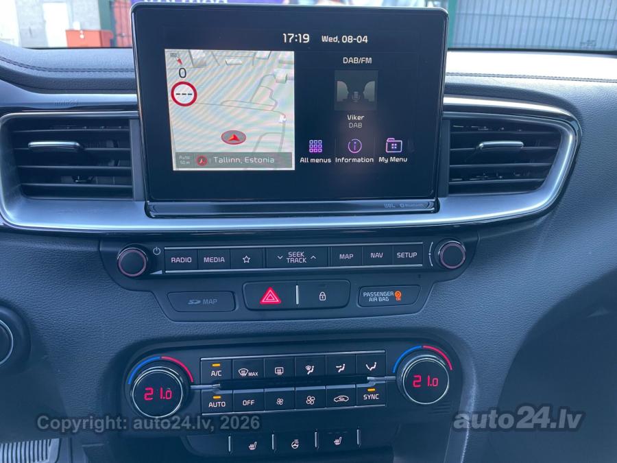 Zils Kia Ceed 2019 Tallina, ar dzinēja tilpumu 1.60 L un nobraukumu 165 tūkst. km par 11990 €, foto 13 vietnē AUTOMOTO.COM.LV