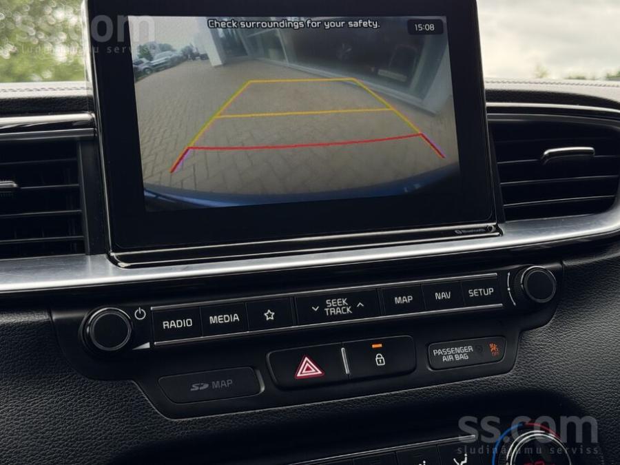 Zils Kia Ceed 2019 Valmiera, ar dzinēja tilpumu 1.40 L un nobraukumu 127 tūkst. km par 13400 €, foto 14 vietnē AUTOMOTO.COM.LV