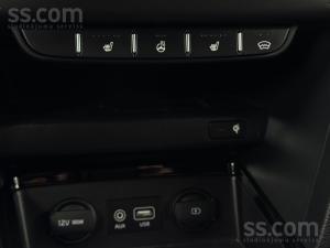 Zils Kia Ceed 2019 Valmiera, ar dzinēja tilpumu 1.40 L un nobraukumu 127 tūkst. km par 13400 €, foto 16 vietnē AUTOMOTO.COM.LV