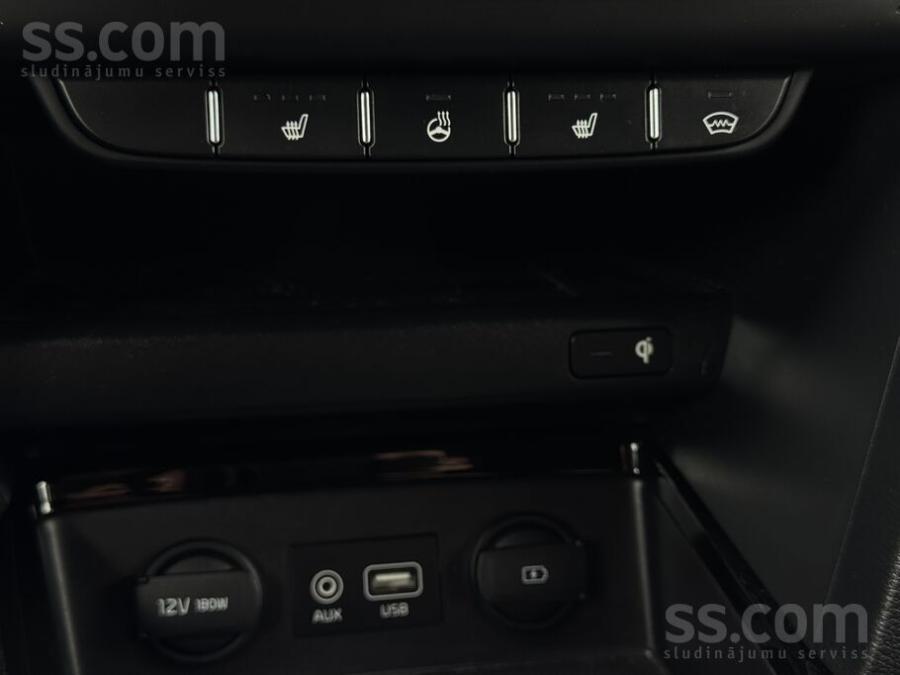 Zils Kia Ceed 2019 Valmiera, ar dzinēja tilpumu 1.40 L un nobraukumu 127 tūkst. km par 13400 €, foto 16 vietnē AUTOMOTO.COM.LV