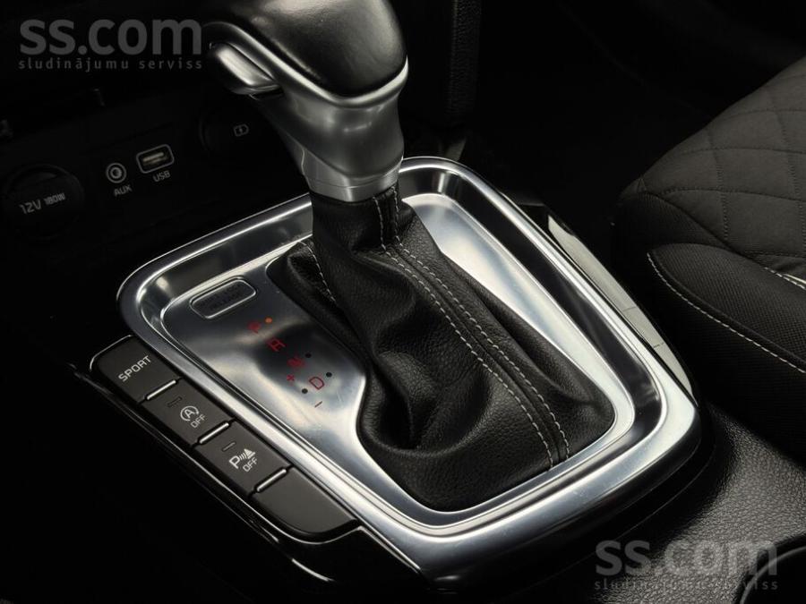 Zils Kia Ceed 2019 Valmiera, ar dzinēja tilpumu 1.40 L un nobraukumu 127 tūkst. km par 13400 €, foto 17 vietnē AUTOMOTO.COM.LV
