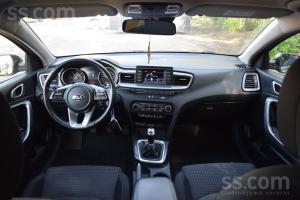 Blue Kia Ceed 2019 in Riga, with an engine capacity of 1.60 L and mileage of 177 thousand km for 8400 €, photo 5 on AUTOMOTO.COM.LV
